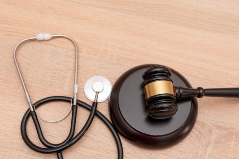 Signs That Hospital Negligence Occurred | Free Consults